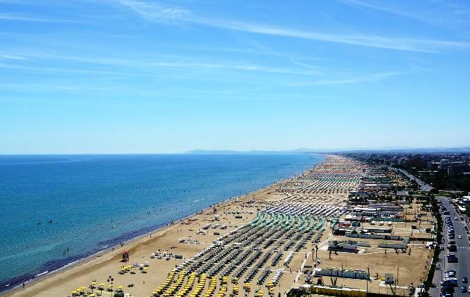 Rimini e Riccione, ma anche tanto Sud: le mete più ambite a Ferragosto ...