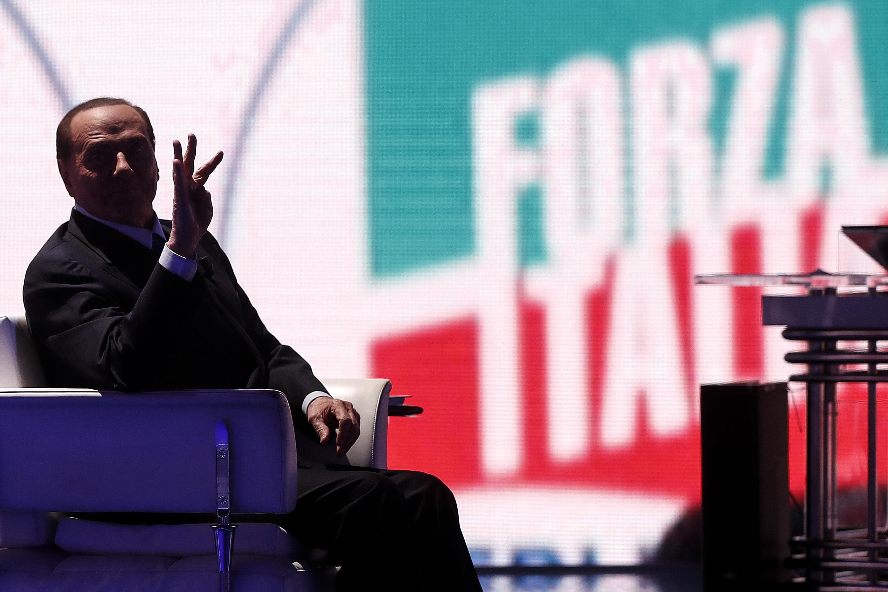 Forza Italia, Berlusconi in videoconferenza coi vertici azzurri ...