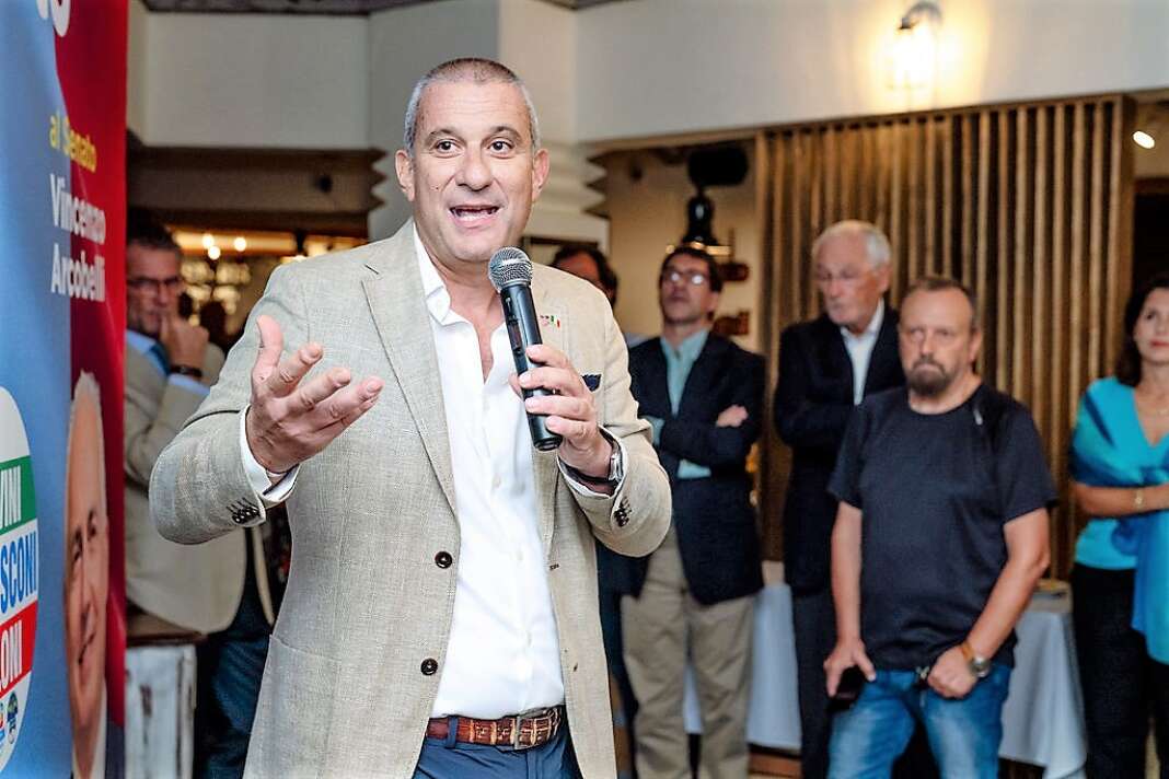 IL MAIE VOTA CONTRO | Sanità italiani all'estero, approvata la legge ...